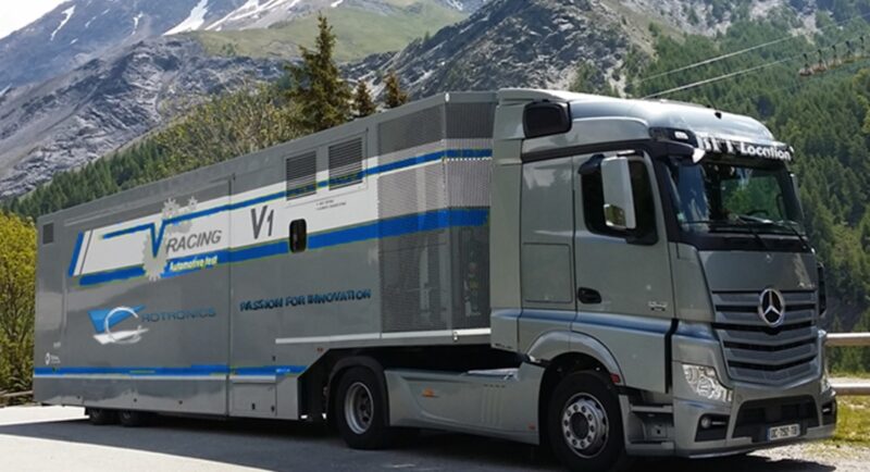 Le Vracing: a high-performance mobile climatic chassis dynamometer